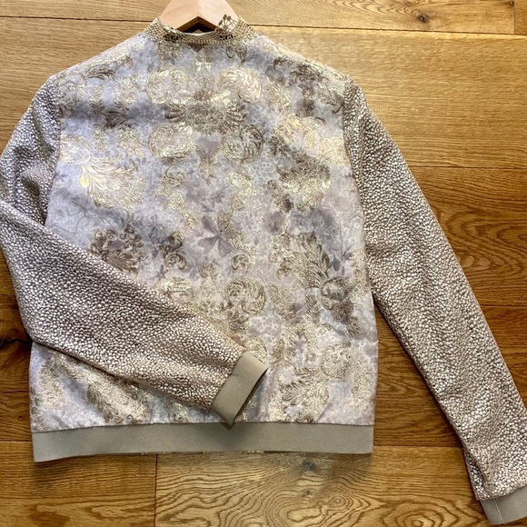 Elie Tahari | Jackets & Coats | Elie Tahari Glenna Gold Metallic Bomber ...